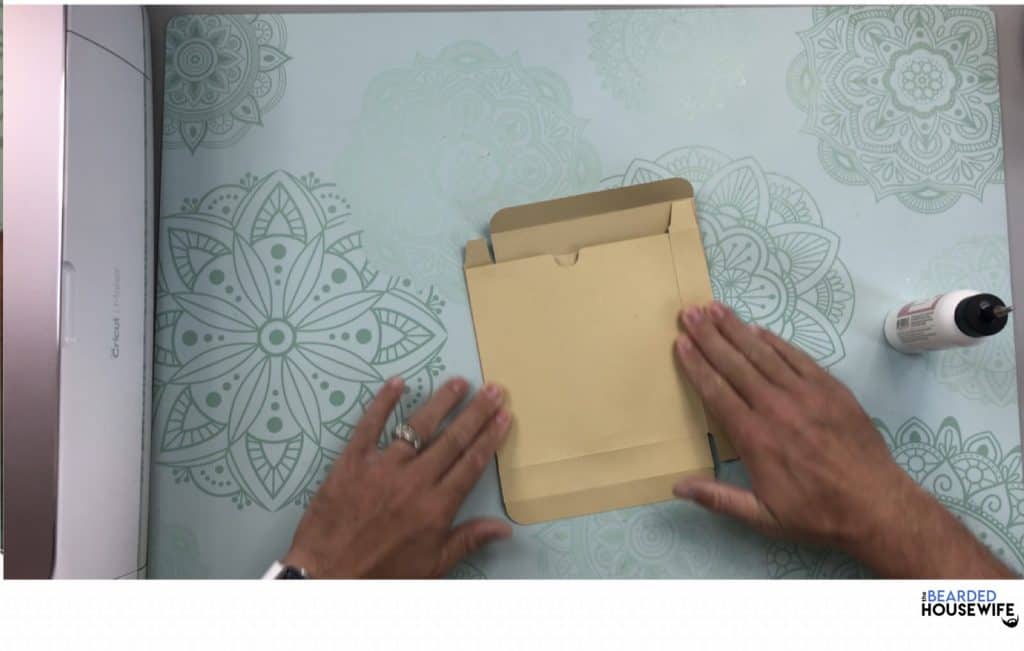 Easy Envelope Boxes - The Bearded Housewife