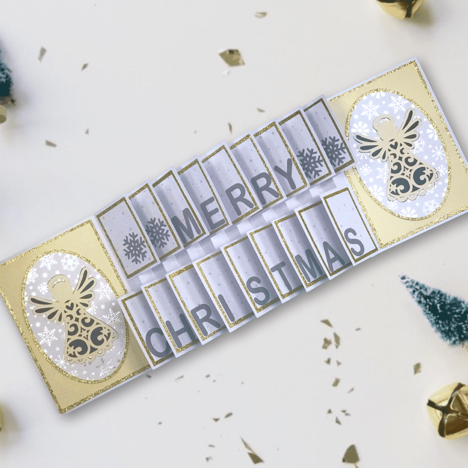 How to Make Expanding Christmas Cards - The Bearded Housewife