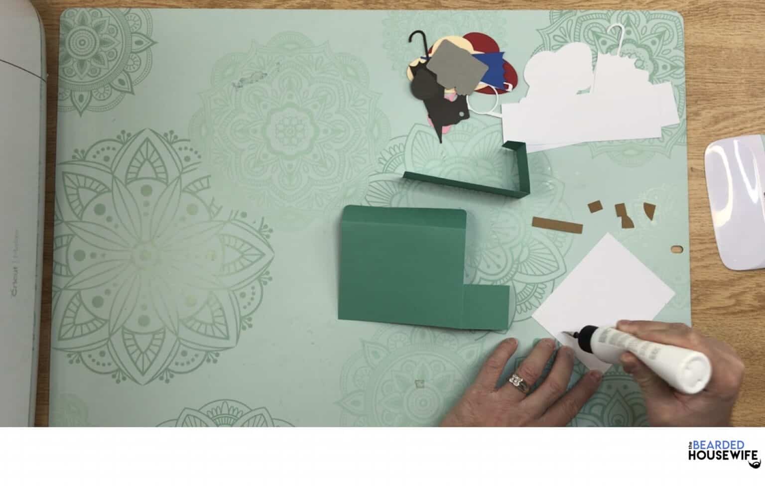 How to Make Suitcase Box Cards - The Bearded Housewife