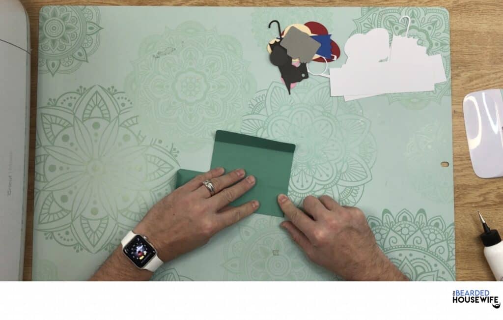 How to Make Suitcase Box Cards - The Bearded Housewife