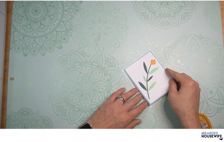 How to Make Simple Stacked Flower Cards - The Bearded Housewife