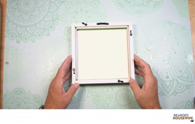 How to Make Cute Ladybug Shadow Boxes - The Bearded Housewife